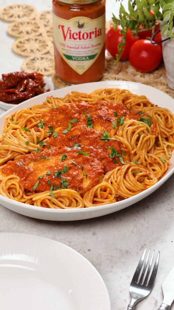 Vodka Sauce Marry Me Chicken - Victoria Fine Foods®