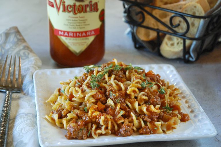 Bolognese with Fusilli Recipe | Victoria Pasta Sauces, Victoria Fine Foods